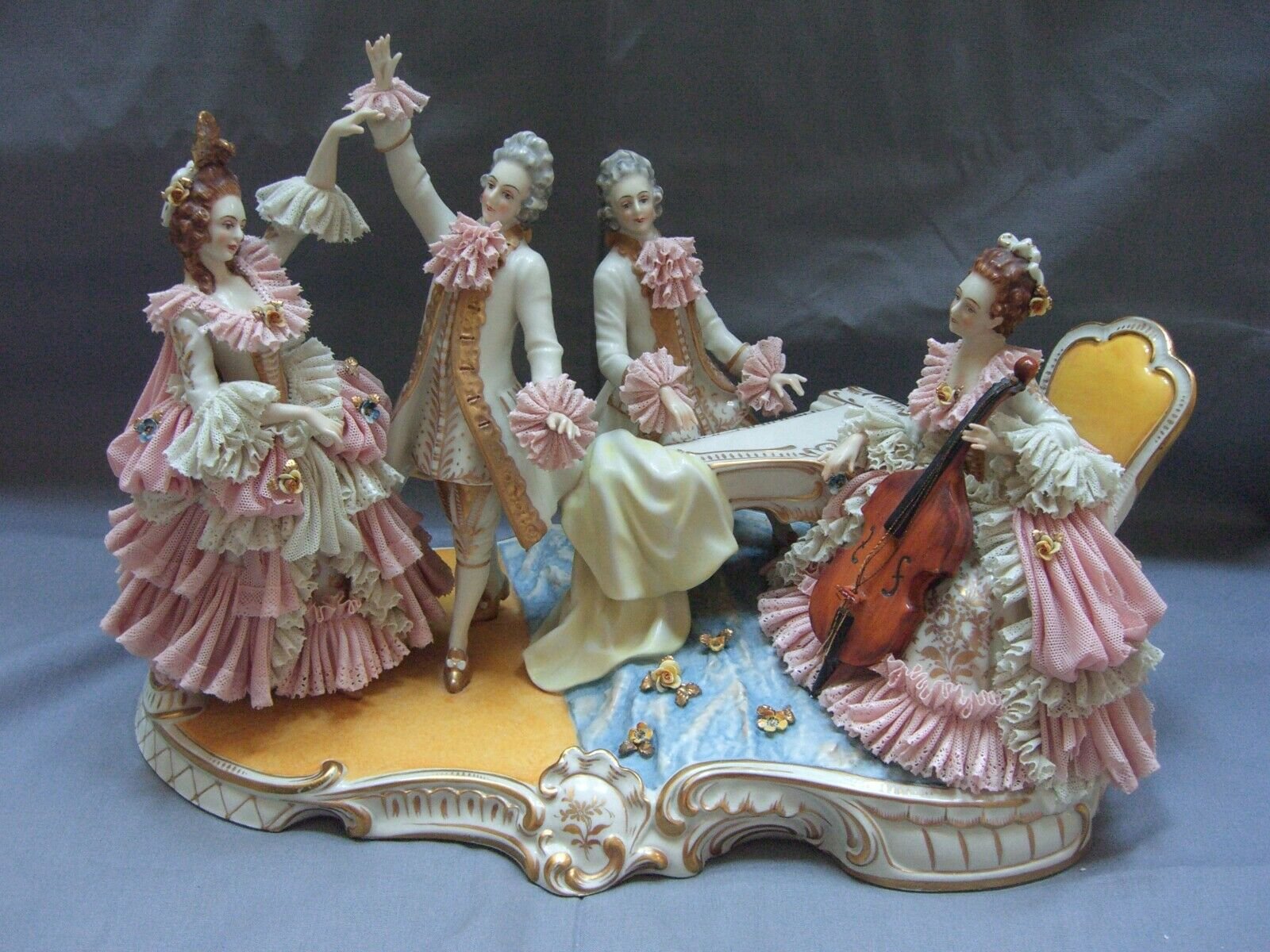 How Can You Tell If a Figurine Is Made out of Ceramic or Porcelain ...